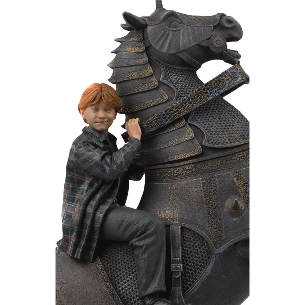 Estátua Ron Weasley at the Wizard Chess Deluxe - Harry Potter - Art ...