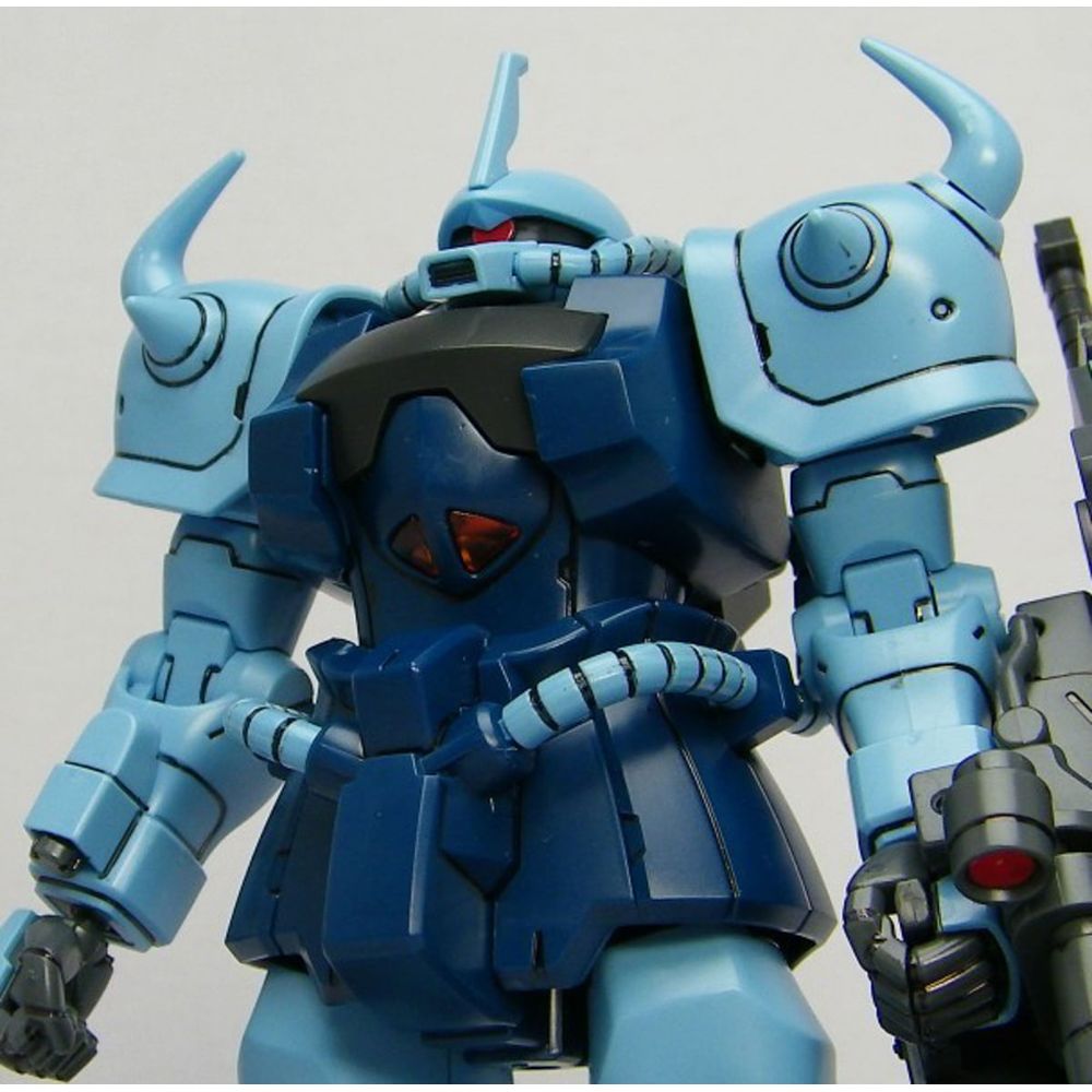 MS-07B-3 Gouf Custom - Gundam - HGUC 1/144 - Bandai - lojalimitededition
